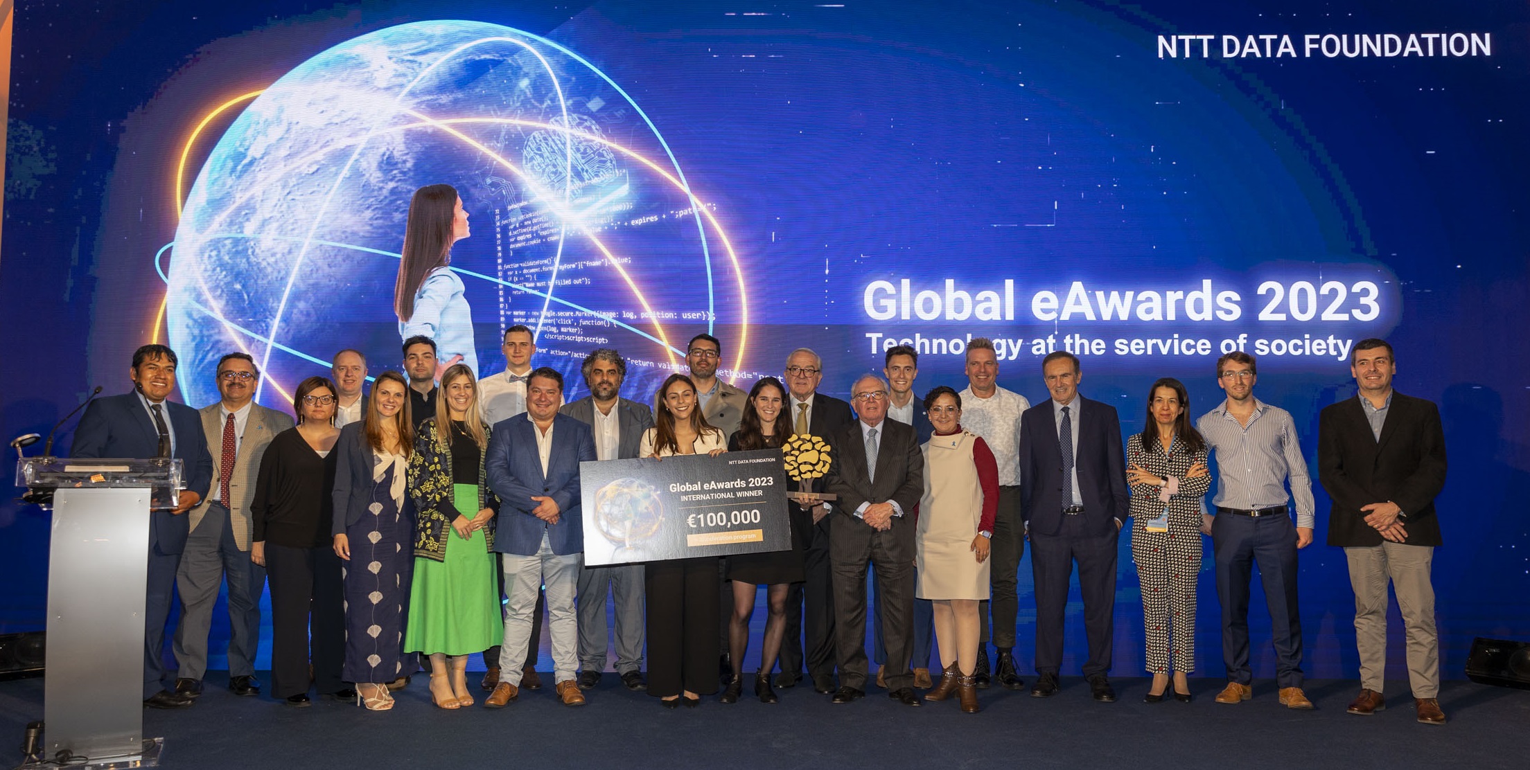 Entrega de premios global eAwards 2023 | NTT DATA FOUNDATION